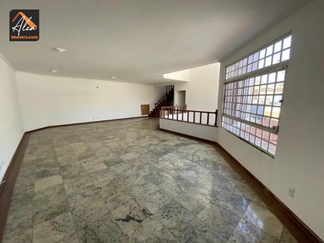 Lindo sobrado reformado no Brooklin