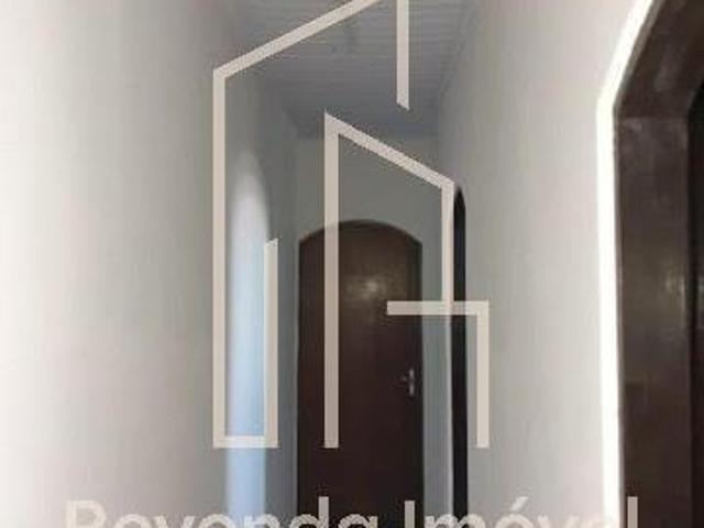 LINDO SOBRADO SENDO 3 DORMITORIOS
