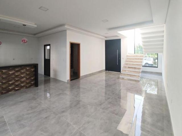 Lindo sobrado 172m², 3 Suítes, Pé Direito Alto, Ibiti Reserva