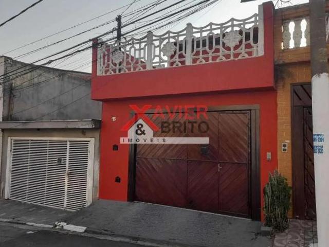 Lindo sobrado 3 dorms, 2 vagas, quintal e acabamento show de bola