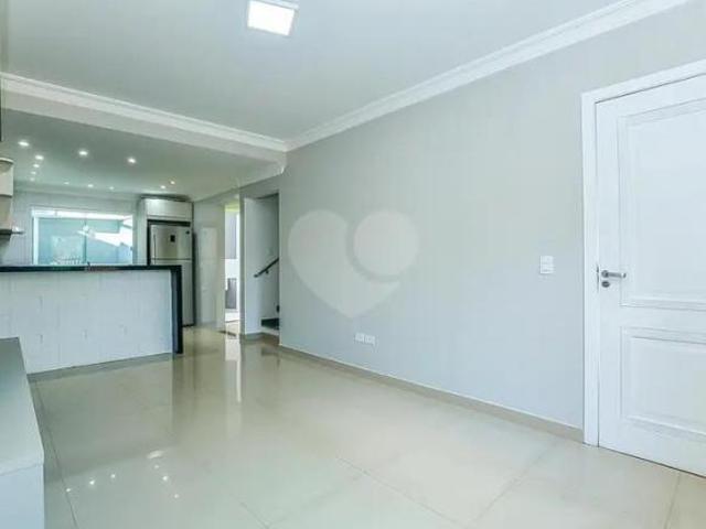 LINDO SOBRADO 3 QUARTOS 2 VAGAS SUÍTE VARANDA UBERABA