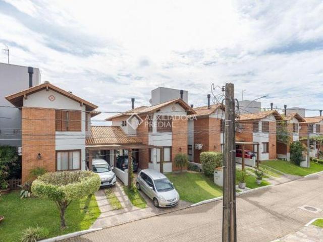 Lindo sobrado 3 quartos, pátio na frente e fundos Igara Canoas/RS