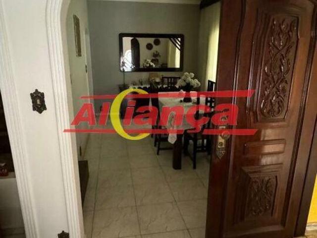 LINDO SOBRADO 3 QUARTOS/2 VAGAS/ JD.PINHAL 550 MIL