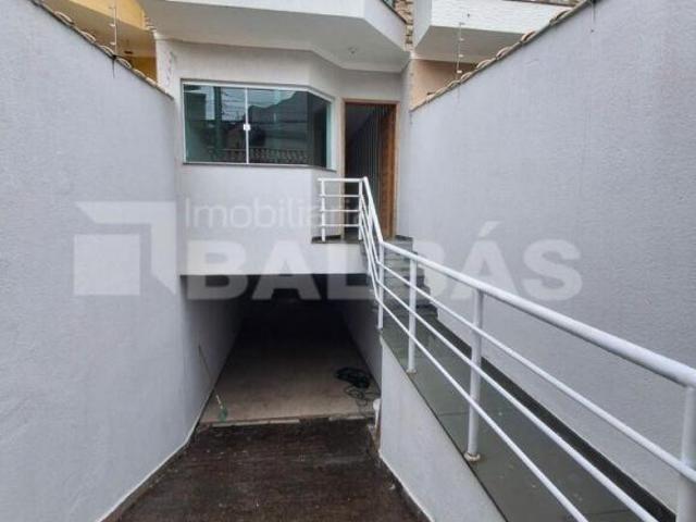 LINDO SOBRDO JARDIM FERNANDES PRÓX. AO SHOP. ARICANDUVA
