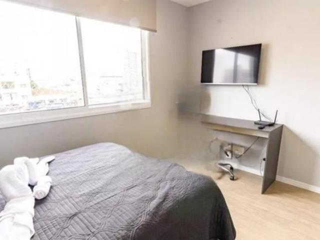 Lindo Studio próximo a Estação Brás!