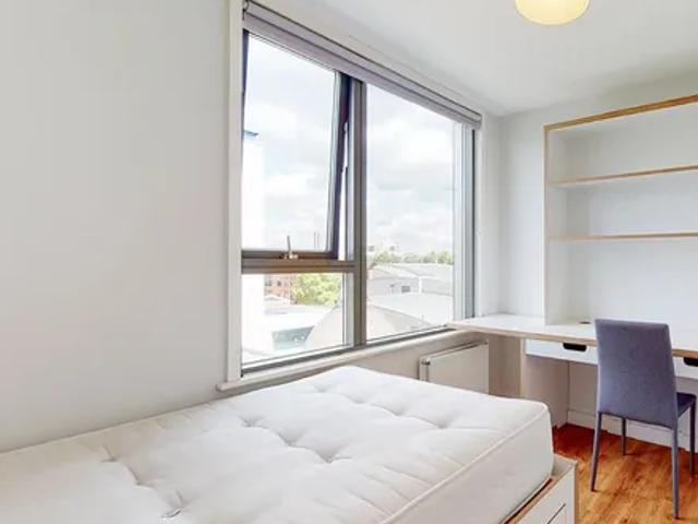 Lindop House, 432 Mile End Road, London, E1 4DP, United Kingdom | 1 bed duplex for rent #165460275 | Rentberry