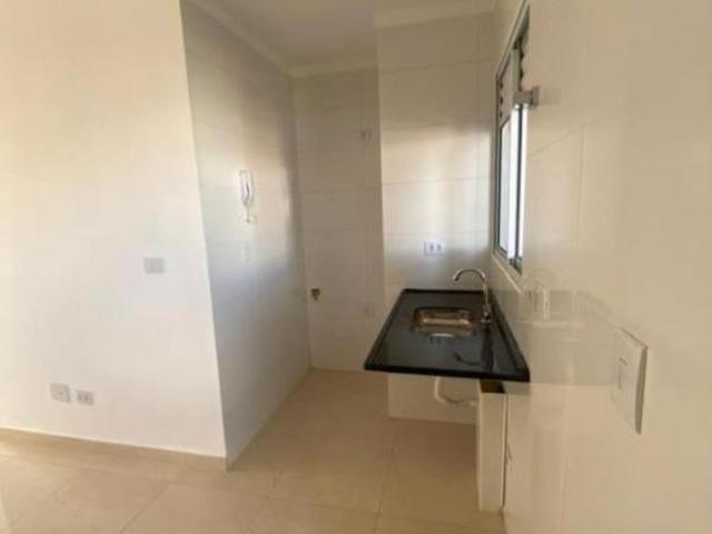 Lindos aptos na Vila Carrão, Rua Pedro Malaquias. São 2 dorms, sala, cozinha, área de serviço, 1 wc
