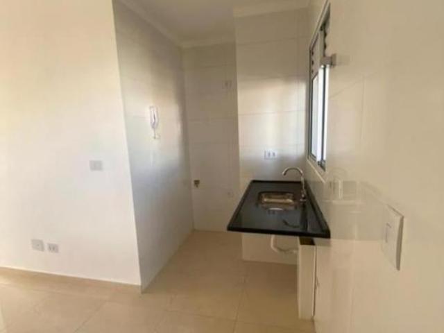 Lindos aptos na Vila Carrão, Rua Pedro Malaquias. São 2 dorms, sala, cozinha, área de serviço, 1 wc