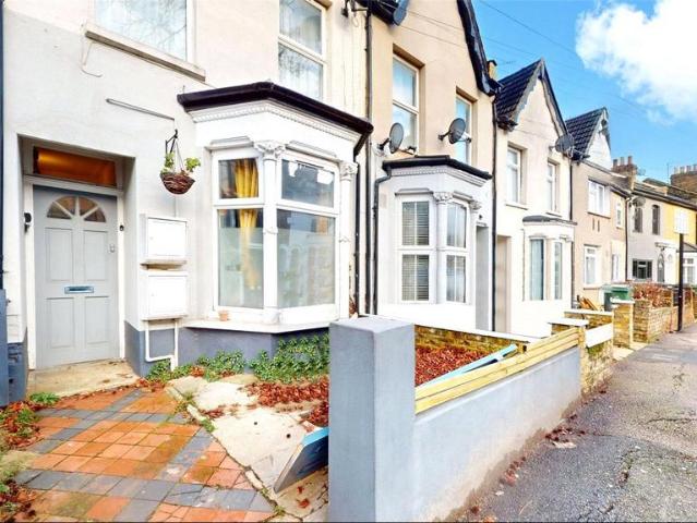 Lindley Road, Leyton, E10 2 bed apartment to rent £1,950 pcm £450 pw