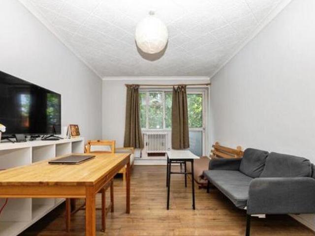 Lindley Street, Whitechapel, 1 Bedroom Flat
