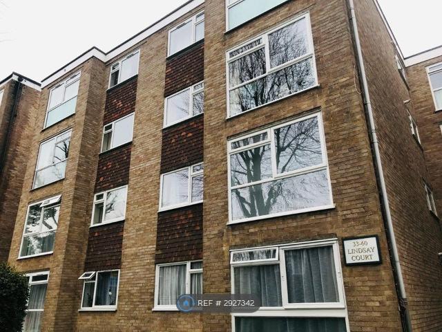 Lindsay Court, Sutton SM1, 1 bed flat to rent, £1,500 pcm | PrimeLocation