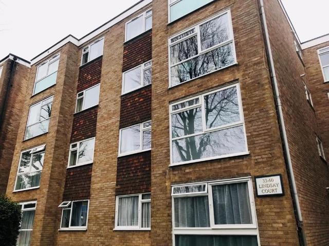 Lindsay Court, Sherwood Park, Sutton. 1 bed flat to rent £1,450 pcm £335 pw