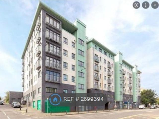 Lindsay Road, Edinburgh EH6, 2 bed flat to rent, £1,395 pcm | PrimeLocation