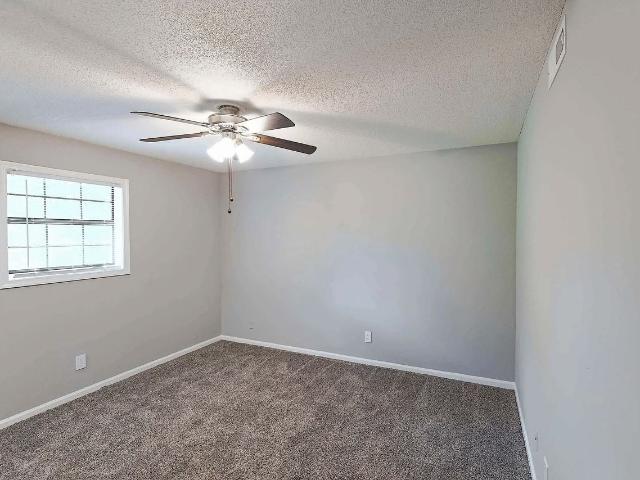 Lindsey Manor 2 Bedroom Apartment for Rent at 472 Lindsay St, Kernersville, NC 27284