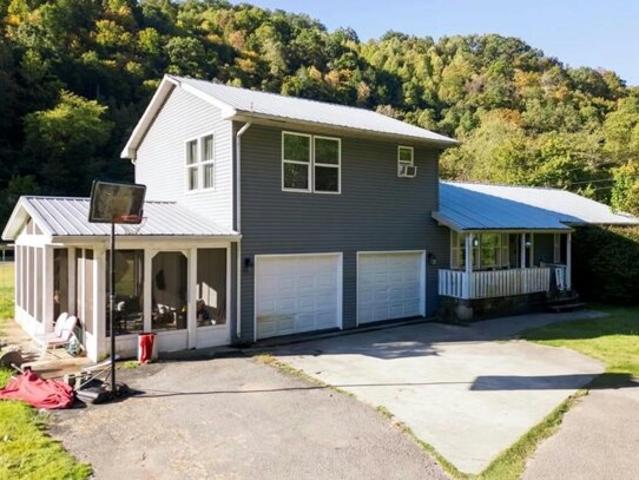Lindsey Ln, Hazard, Home For Sale