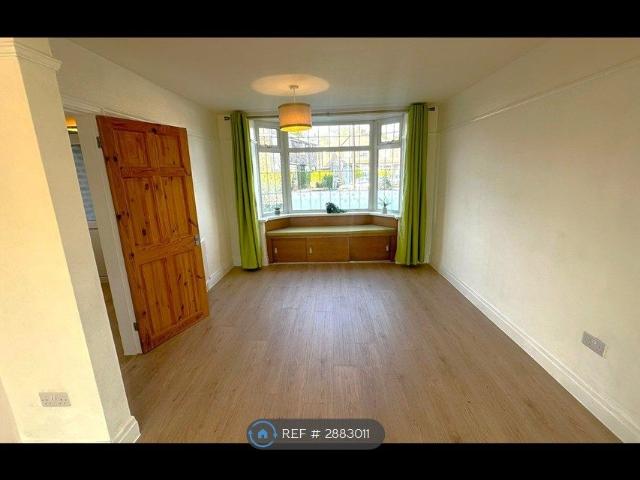 Lindsell Road, Altrincham WA14, 3 bed semi detached house to rent, £1,650 pcm | PrimeLocation