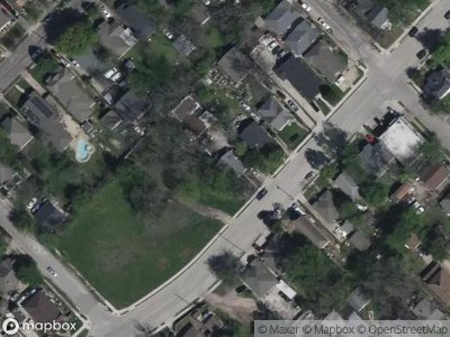 Lindsley Ave