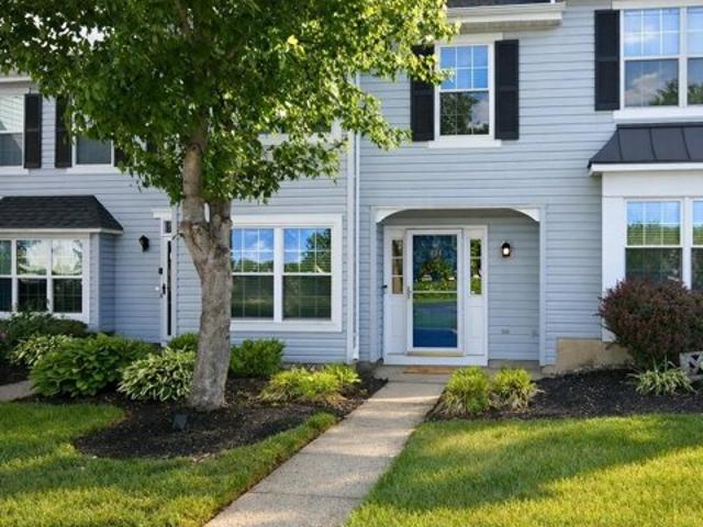 Lindsley Ct, Burlington Township, Home For Sale