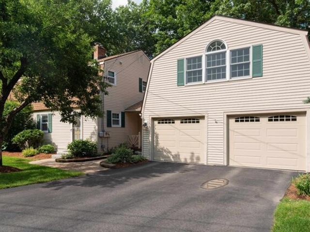 Lindstrom Ln, Manchester, Home For Sale
