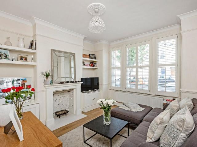 Lindrop Street, Fulham SW6, 2 bed flat to rent, £2,350 pcm | PrimeLocation