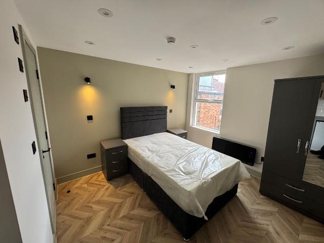 Lindrop Street, London SW6, Studio to rent, £1,250 pcm | PrimeLocation