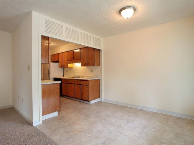 Lindru Gardens 1 Bedroom Apartment for Rent at 711 S Lincoln Ave, Clearwater, FL 33756
