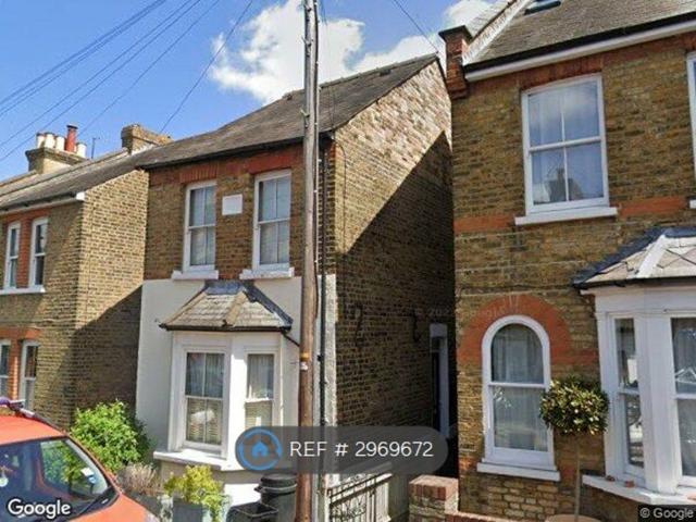 Lindum Road, Teddington TW11, 3 bed detached house to rent, £2,795 pcm | PrimeLocation
