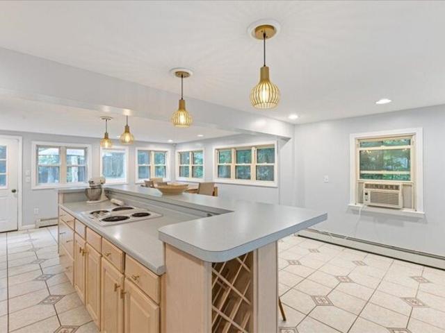 Line Brook Rd, Atkinson, Home For Sale