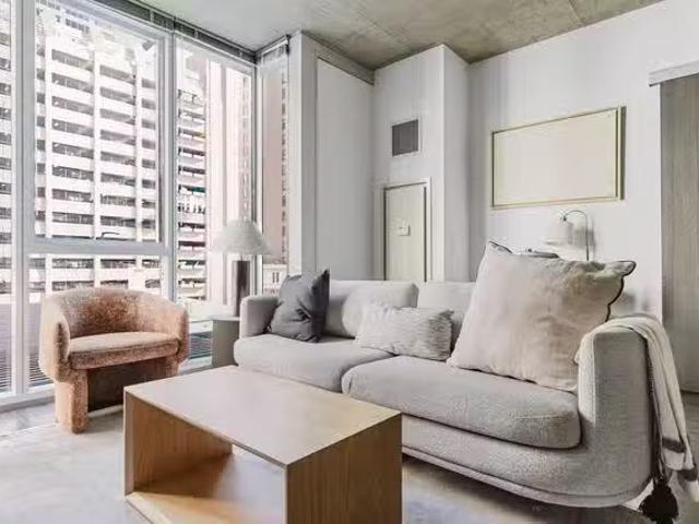 Linea, 215 West Lake St, The Loop 1 Bedroom 1 Bath