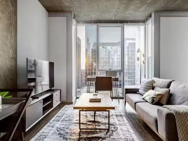 Linea, 215 West Lake St, The Loop 1 Bedroom 1 Bath