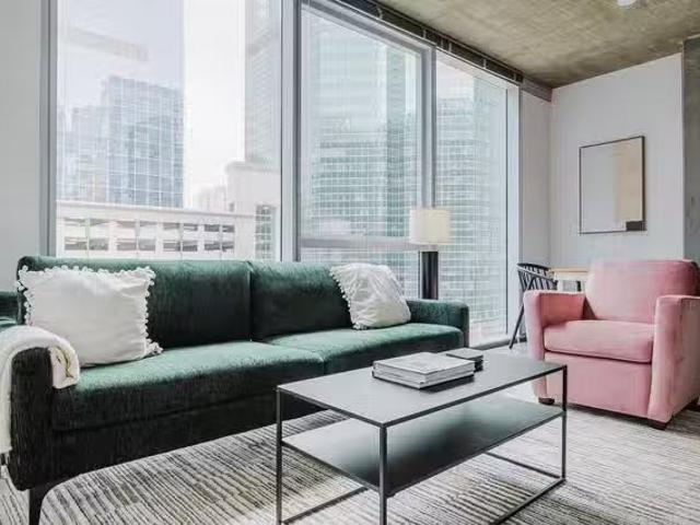 Linea, 215 West Lake St, The Loop 1 Bedroom 1 Bath