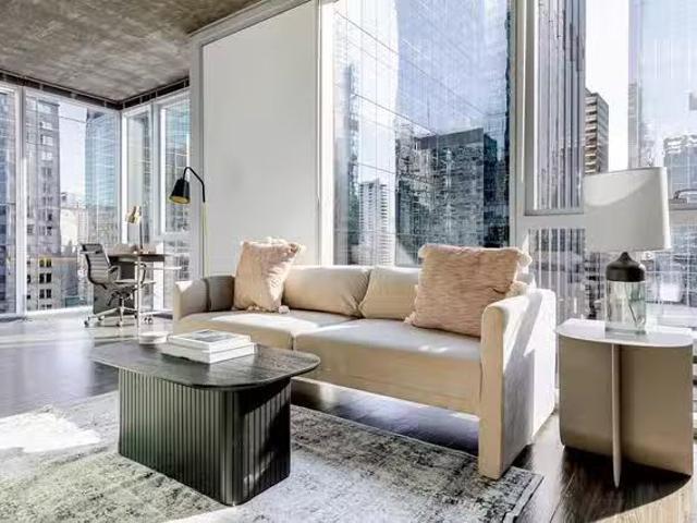 Linea, 215 West Lake St, The Loop 1 Bedroom 1 Bath
