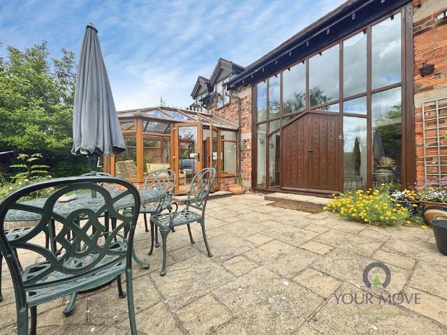 Lineholt Grange, Droitwich WR9 5 bed detached house to rent £4,000 pcm £923 pw