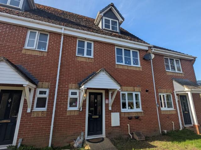 Lingdale Close, Weyhill Road, Andover SP10, 4 bed terraced house to rent, £1,475 pcm | PrimeLocation