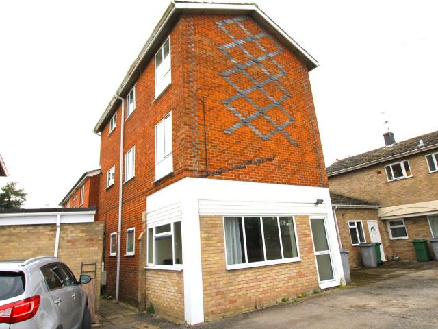 Lingwood Gardens, Lingwood NR13, 1 bed flat to rent, £825 pcm | PrimeLocation