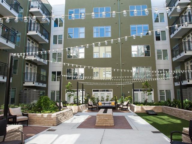 Link Apartments® Glenwood South 1 Bedroom Apartment for Rent at 202 N West St, Raleigh, NC 27603