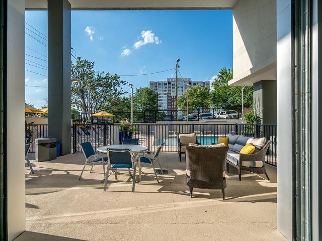 Link Apartments® Glenwood South Studio Apartment for Rent at 202 N West St, Raleigh, NC 27603