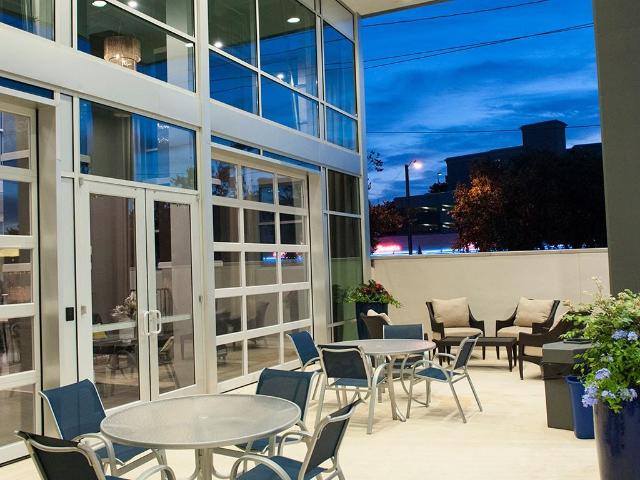 Link Apartments® Glenwood South Studio Apartment for Rent at 202 N West St, Raleigh, NC 27603