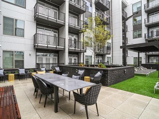 Link Apartments® Mint Street 1 Bedroom Apartment for Rent at 1200 S Mint St, Charlotte, NC 28203 The South End