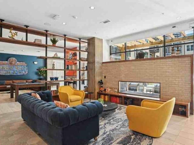 Link Apartments® NoDa 36th 1 Bedroom Apartment for Rent at 3500 Philemon Ave, Charlotte, NC 28206 NoDa