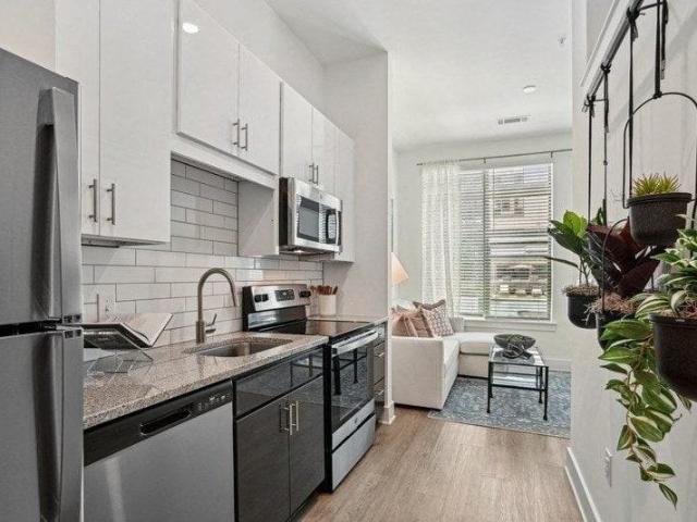 Link Apartments® NoDa 36th 1 Bedroom Apartment for Rent at 3500 Philemon Ave, Charlotte, NC 28206 NoDa