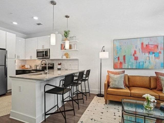 Link Apartments® NoDa 36th 2 Bedroom Apartment for Rent at 3500 Philemon Ave, Charlotte, NC 28206 NoDa
