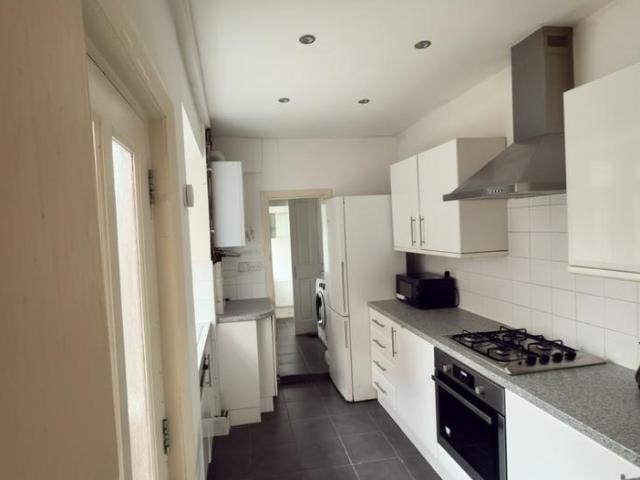 Link Road 3 Bed, Edgbaston B16 3 bed house to rent £1,434 pcm £331 pw