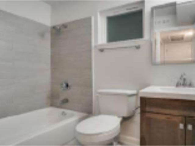 Links on Gaston 1 Bedroom Apartment for Rent at 4931 Gaston Ave, Dallas, TX 75214