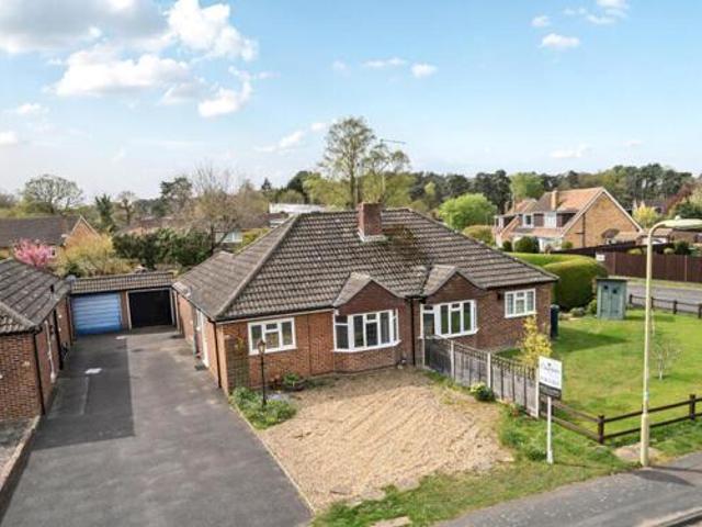 Linkway, Fleet, 2 Bedroom Bungalow