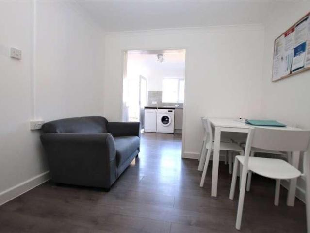 Linley Close, Bath, Somerset, BA2