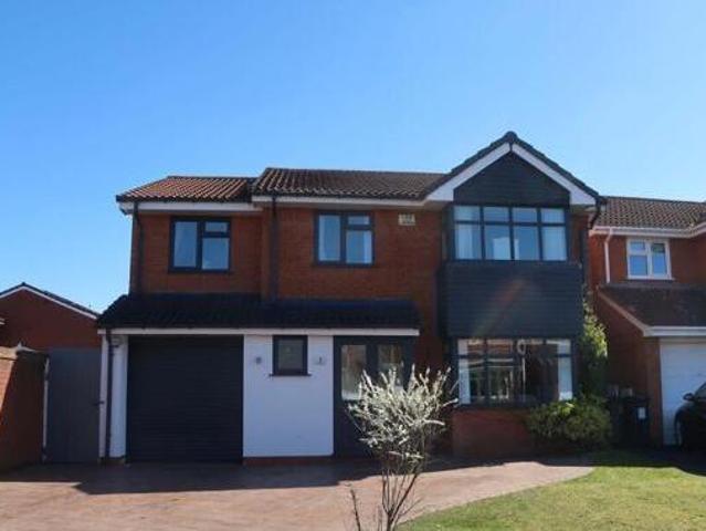 Linnet Grove, Willenhall, 4 Bedroom Detached