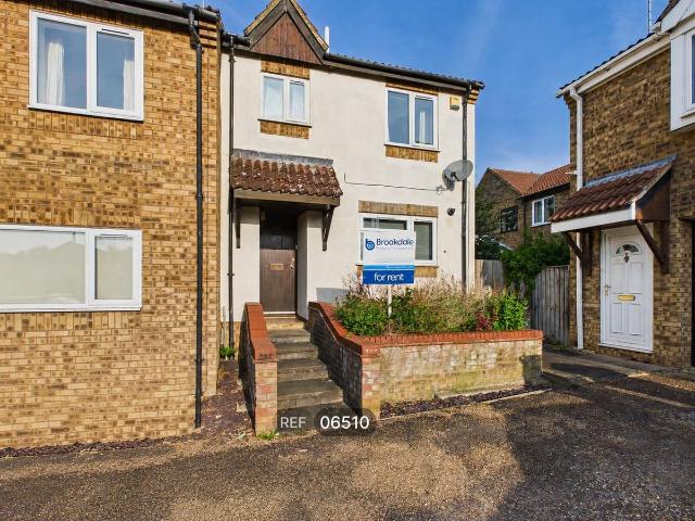 Linnet, Orton Wistow, Peterborough PE2, 2 bed terraced house to rent, £925 pcm | PrimeLocation