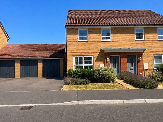 Linnet Way, Keynsham, Bristol, Somerset BS31, 3 bed detached house to rent, £1,650 pcm | PrimeLocation