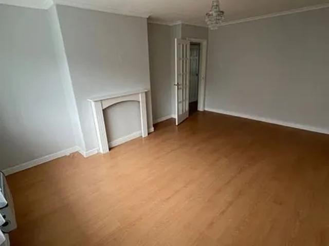 Linnhead Drive, Glasgow, G53 6LJ, United Kingdom | 2 bed apartment for rent #167254791 | Rentberry
